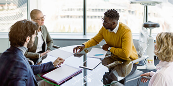 Building Resilience in Change Management: Insights for CHROs